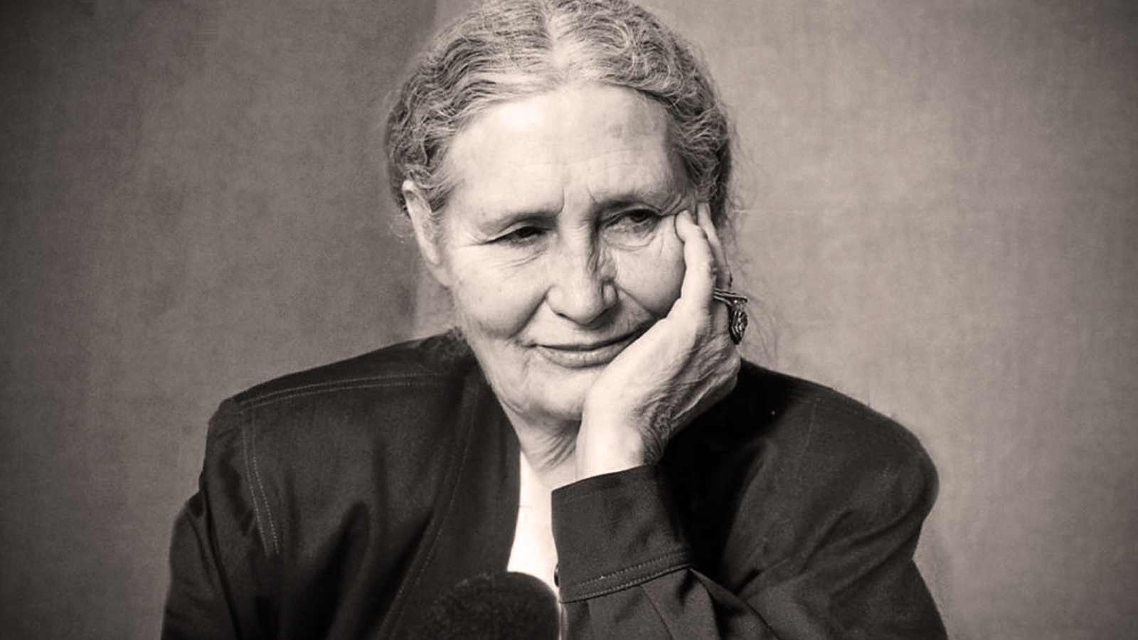 A voce alta Doris Lessing • 7 Mag – 18 Giu 25 • Il Parenti • Milano